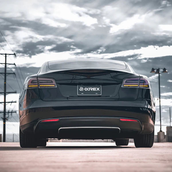12-21 Tesla Model S LUXX-Series LED Tail Lights Black Smoke (With Blac ...